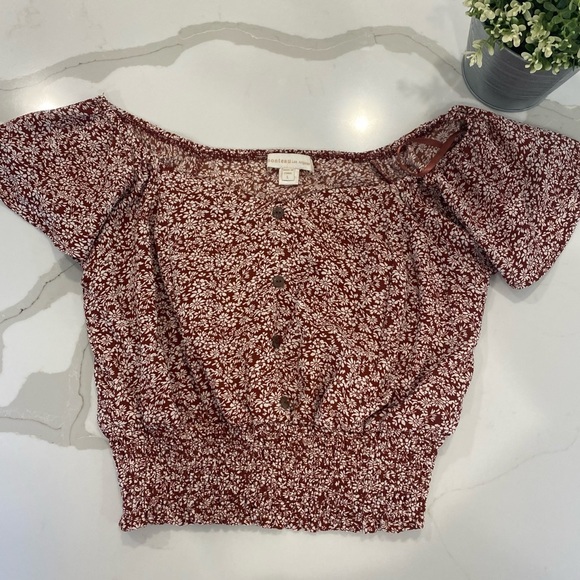 Monteau | Tops | Monteau Los Angles Floral Puff Sleeve Crop Top | Poshmark